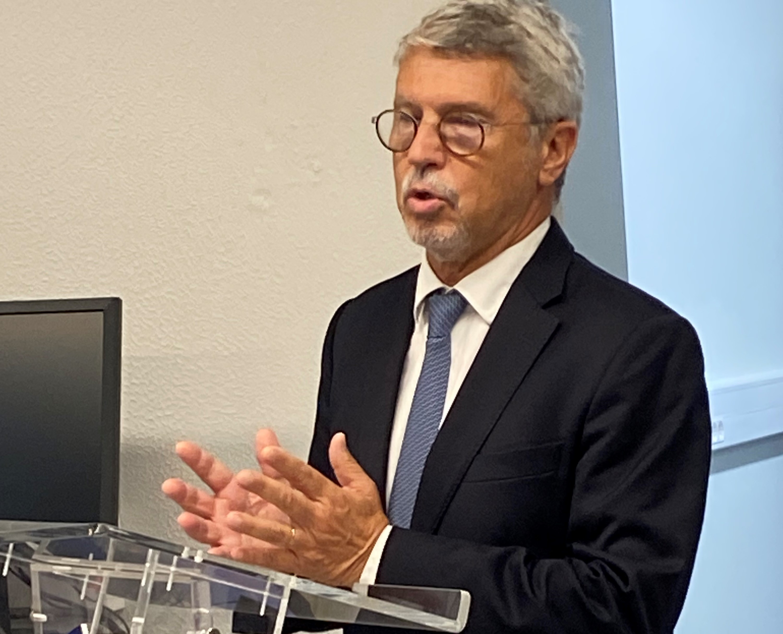 Centro Académico Clínico de Coimbra cria Biobanco para apoio à ...