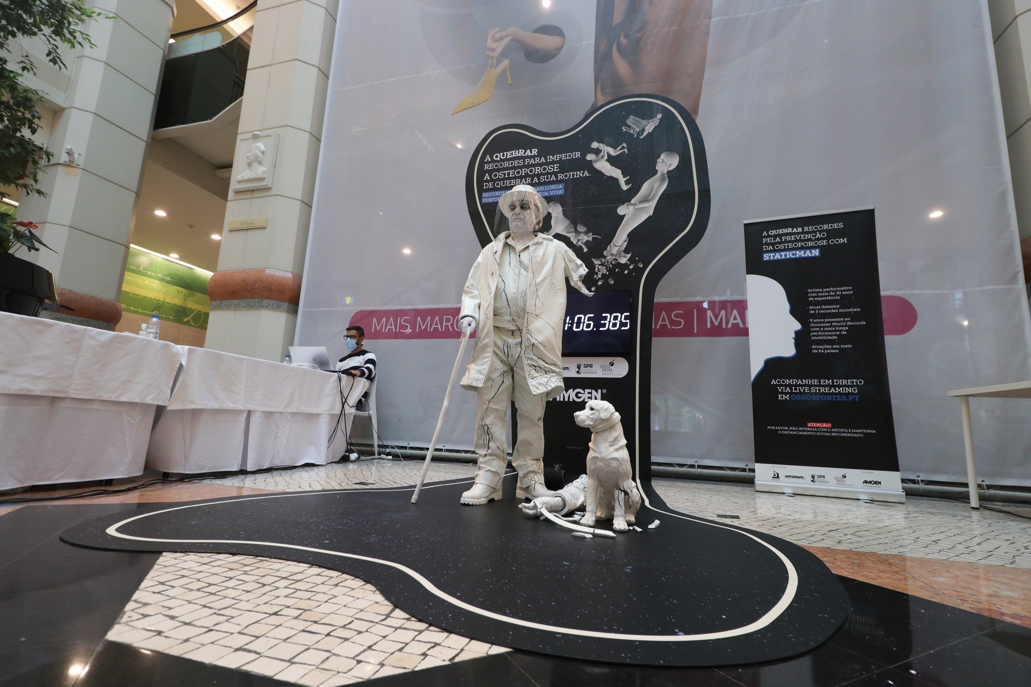 Staticman estabelece recorde mundial de “Mais Longa Performance de ...